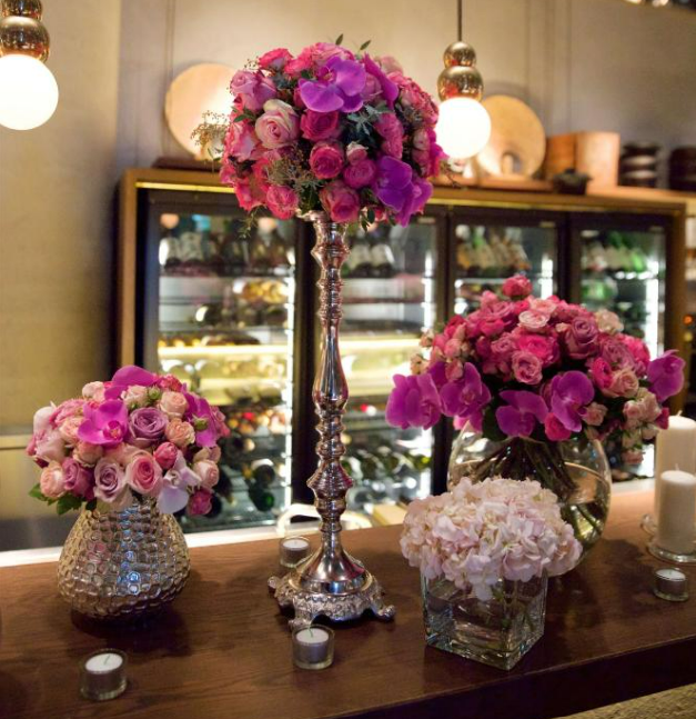 Clapham Flowers, your florist in Clapham since 2002. Delivery in Clapham.